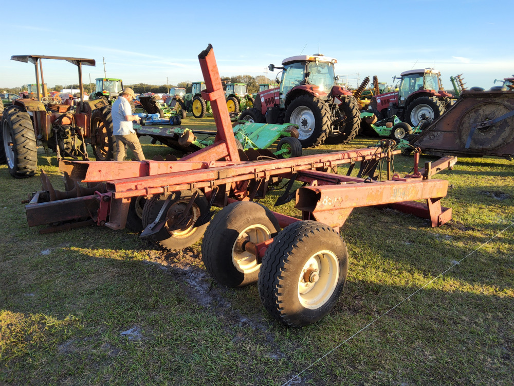 #848 - CASE 780 DISC | DeMott Auction