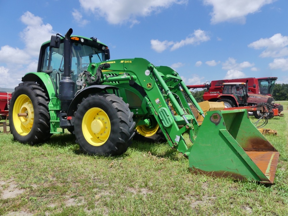 #1236 - 2019 John Deere 6155M | DeMott Auction