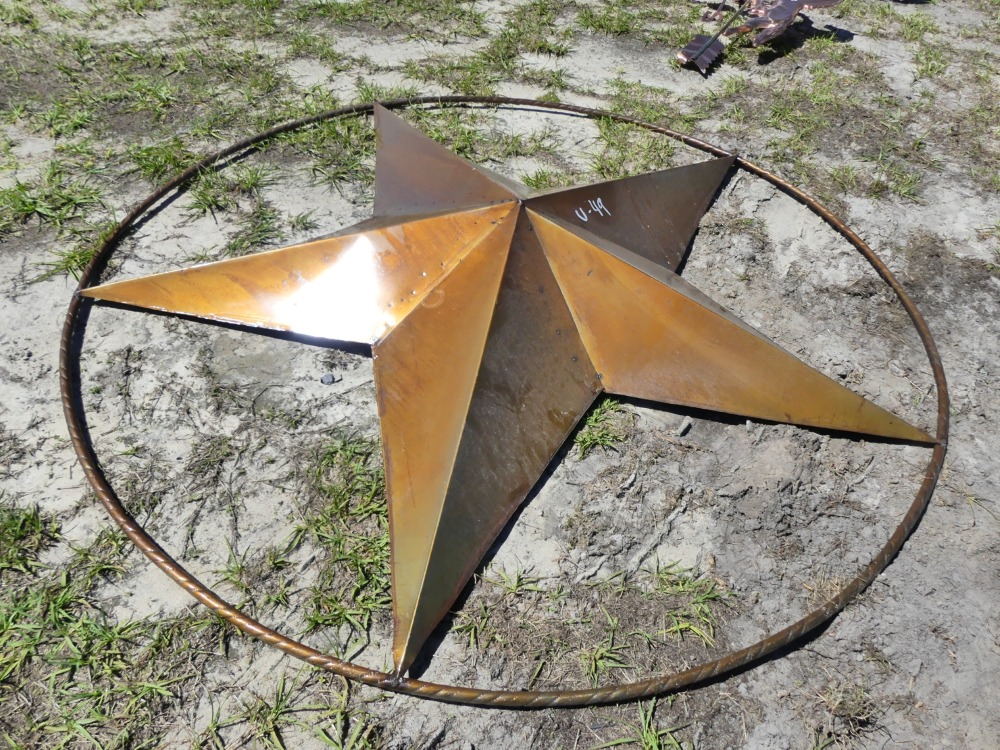 #2160 - Large Metal Star | DeMott Auction