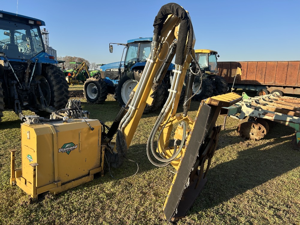 #612 - Diamond Rotary Mower | DeMott Auction