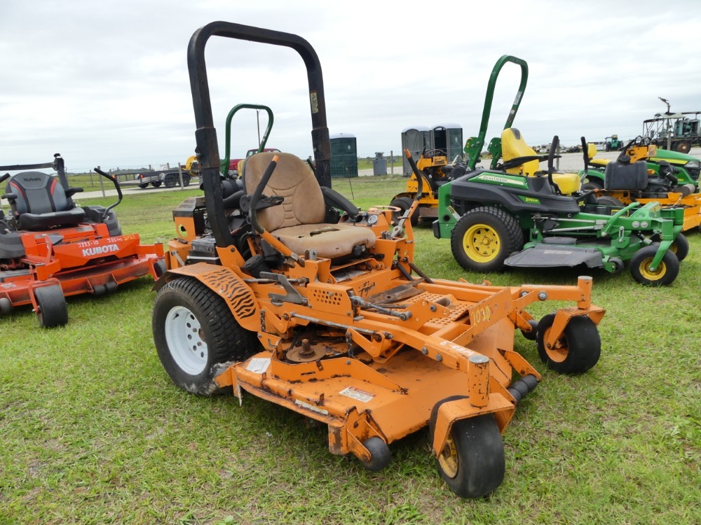 #2020 - Scag Turf Tiger Mower | DeMott Auction