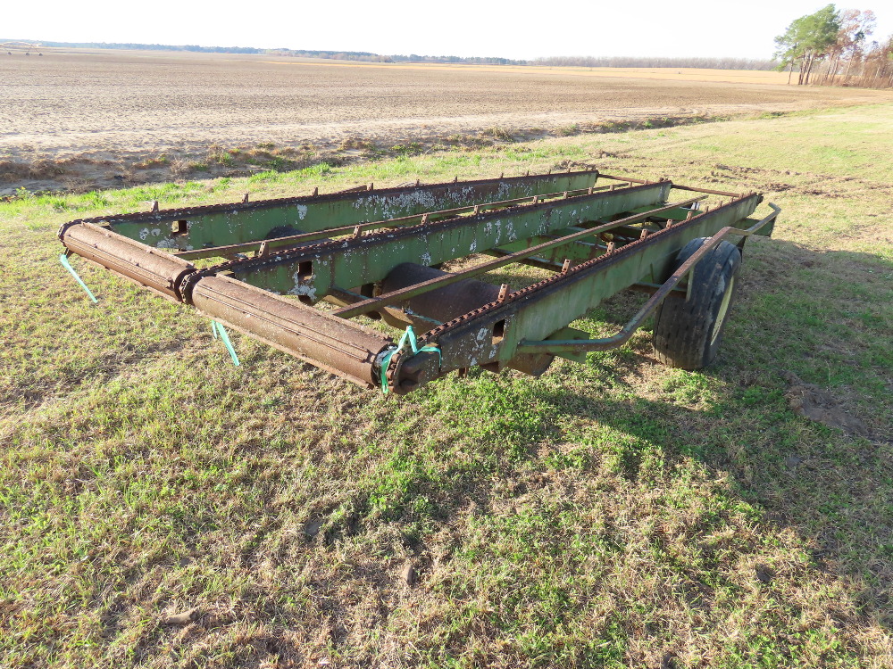 #673 - John Deere Model 00200 Cotton Module Mover | DeMott Auction