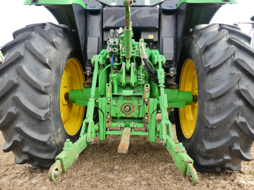 #524 - 2013 JOHN DEERE 6115M | DeMott Auction