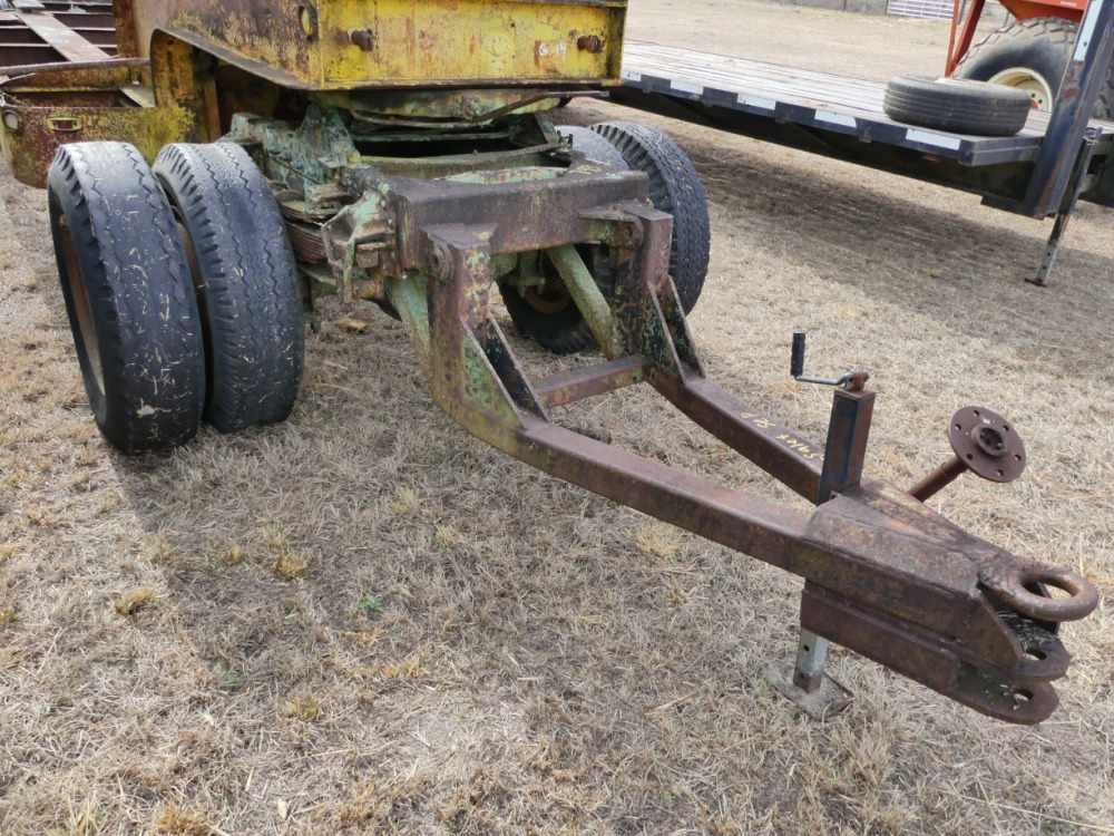 #793 - WHEEL DOLLY | DeMott Auction