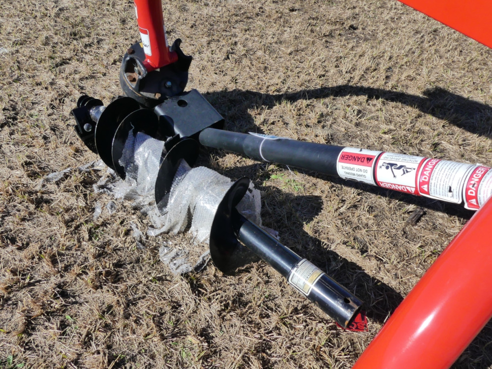 #230 - SPEECO FIELD MASTER AUGER | DeMott Auction