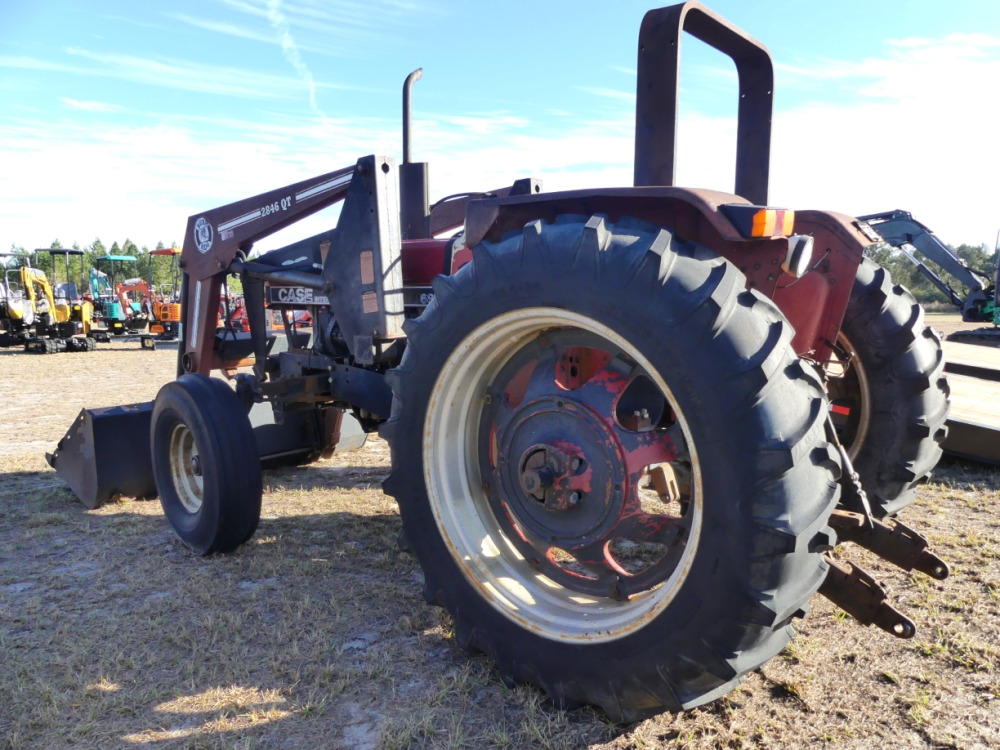 #423 - 1985 CASE 685 | DeMott Auction