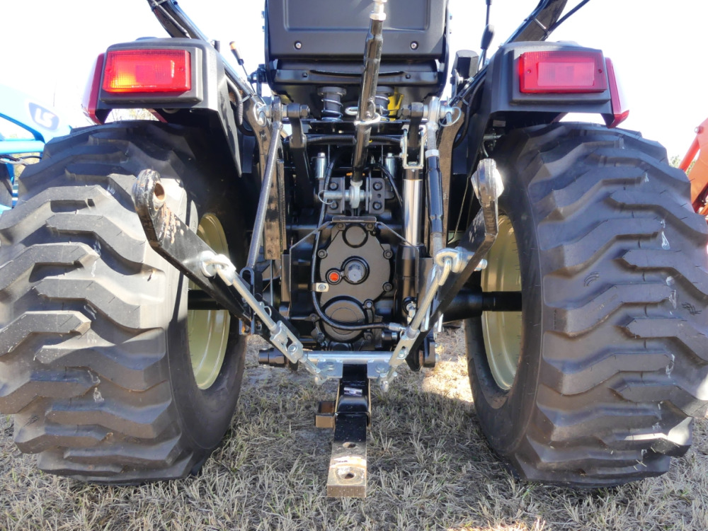 #228 - YANMAR 425 | DeMott Auction