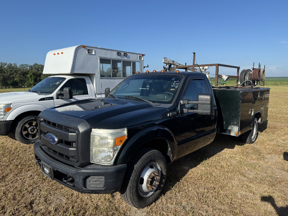 #1055 - 2016 Ford F-350 XL | DeMott Auction