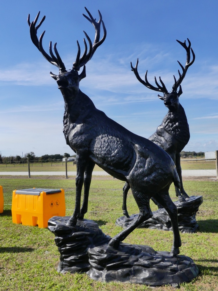 #2184A - Large Elk Statue | DeMott Auction