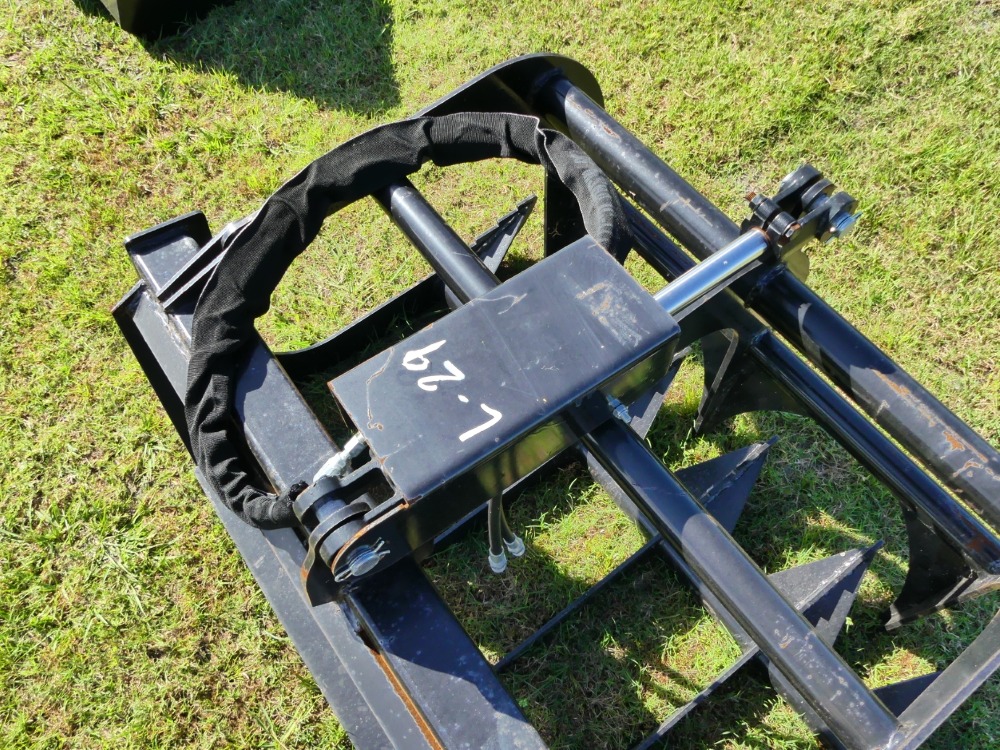 #2366 - JMR 40" Mini Grapple | DeMott Auction