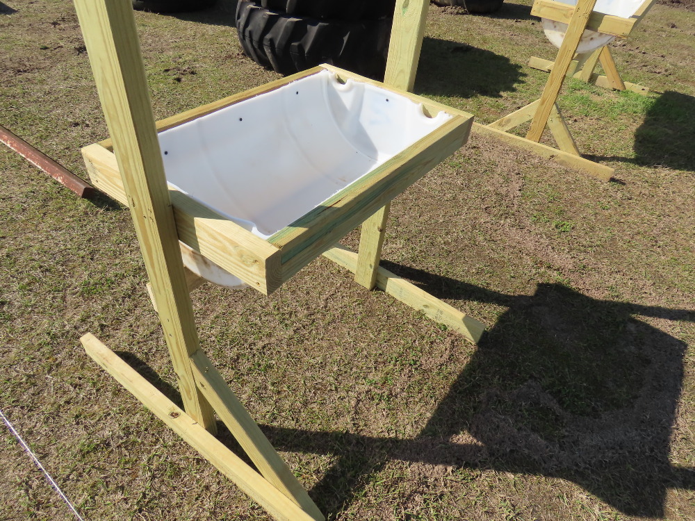 #319 - Trough Covered Deer Feeder | DeMott Auction
