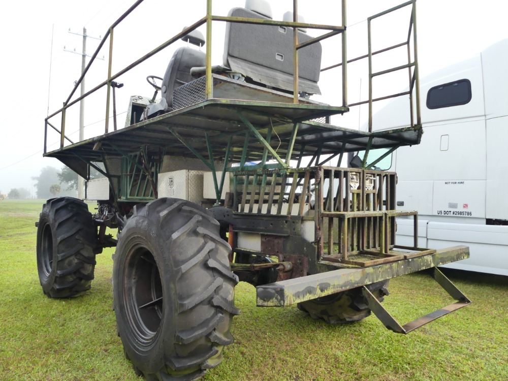 #1111 - Off-Road Hunting Buggy | DeMott Auction