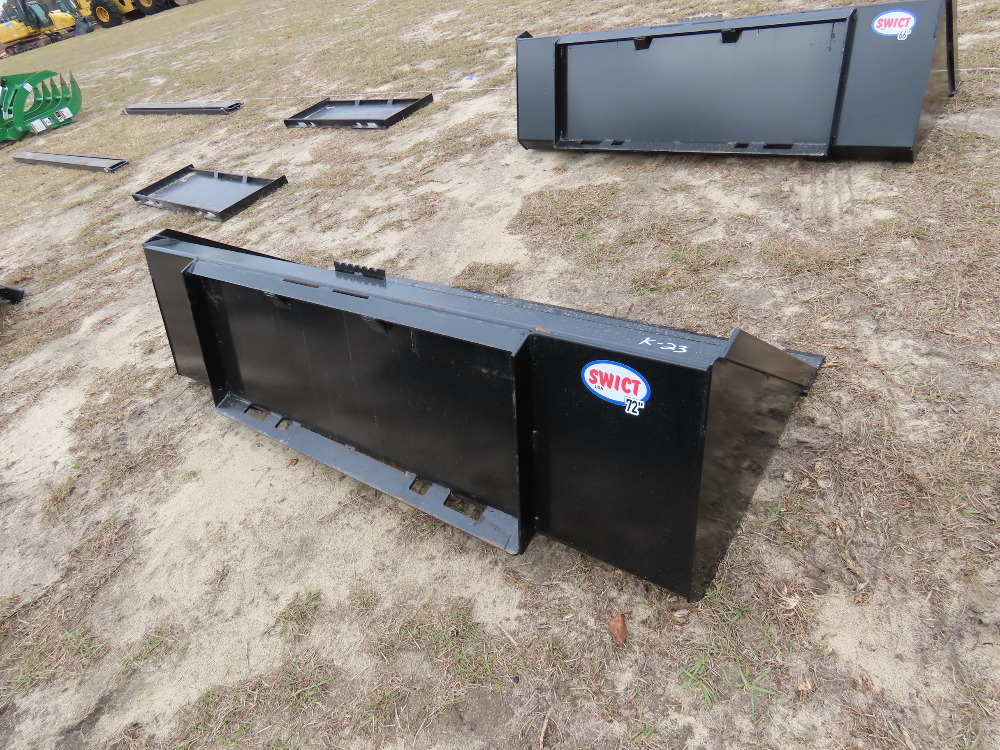 #2031 - Kivel 72" Quick Attach Bucket | DeMott Auction