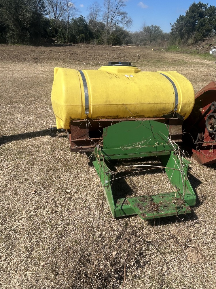 275 Gallon Saddle tank | DeMott Auction