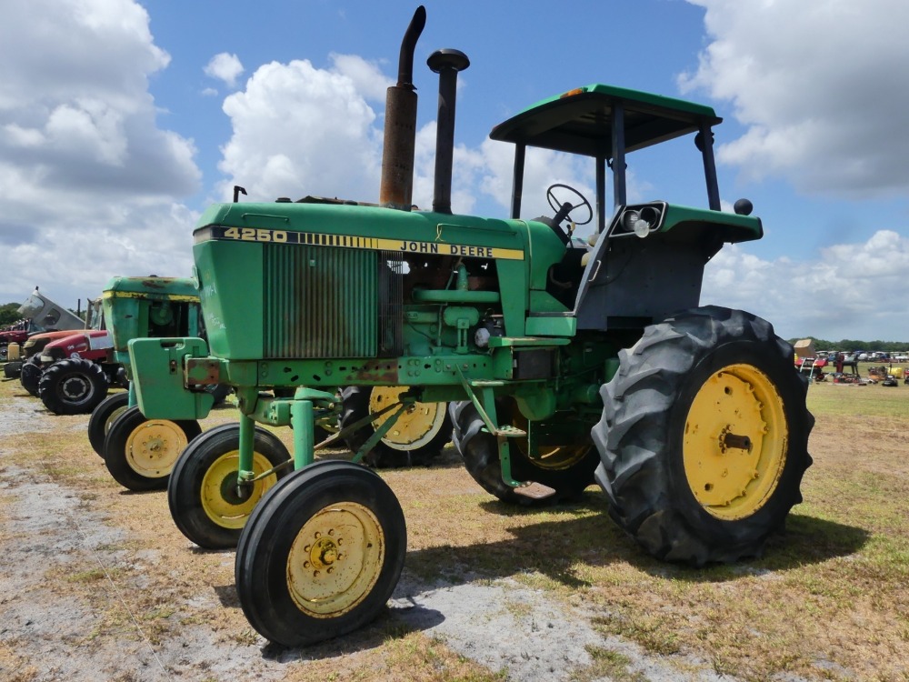 #1487 - John Deere 4250 | DeMott Auction