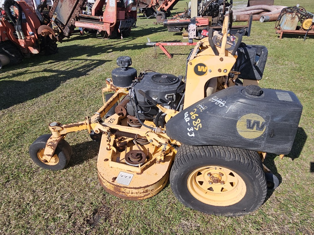 #2685 - Wright Sentar Stand on Mower | DeMott Auction