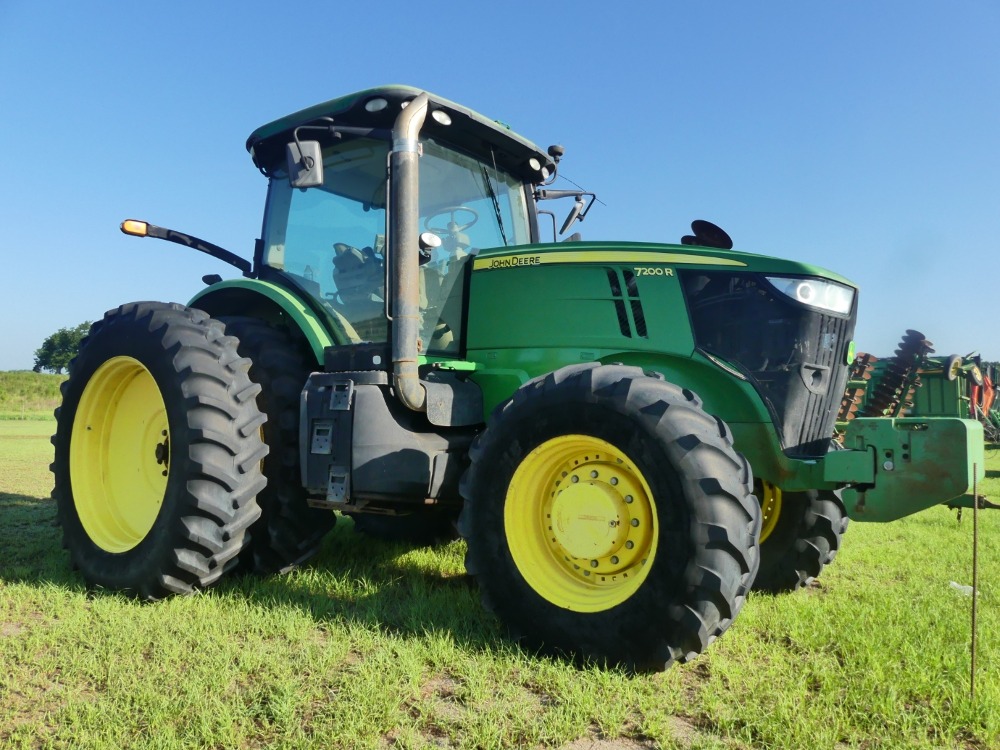 #1260 - 2013 John Deere 7200R | DeMott Auction