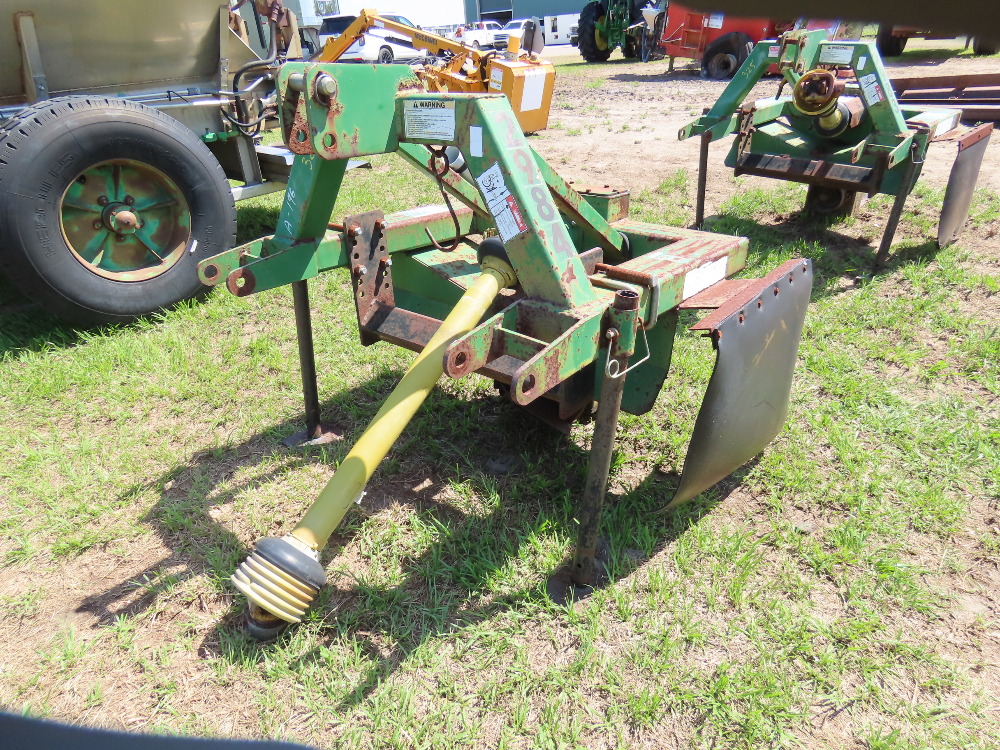 #324 - W&A 3pt PTO Ditcher | DeMott Auction