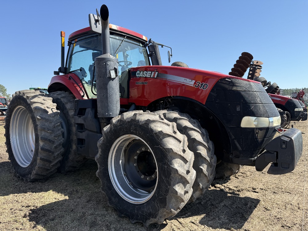 #535 - 2014 Case IH 310 Magnum | DeMott Auction