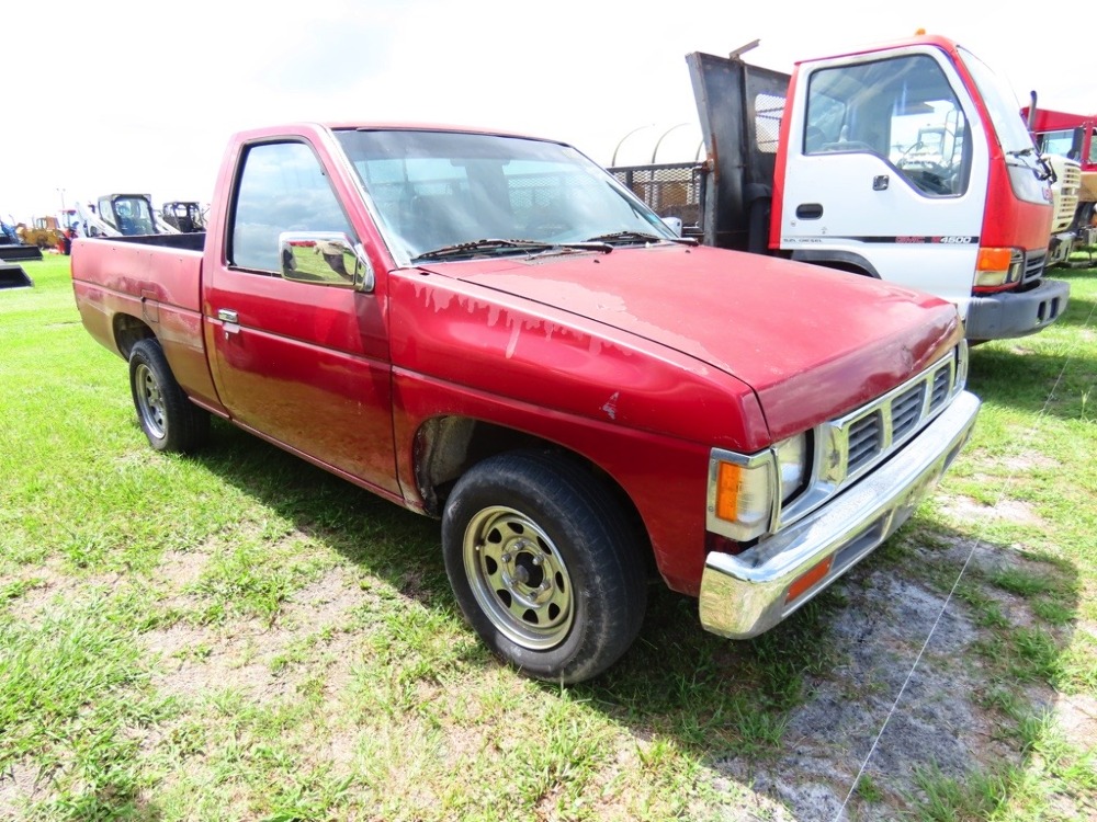 #1168 - 1994 Nissan Frontier | DeMott Auction