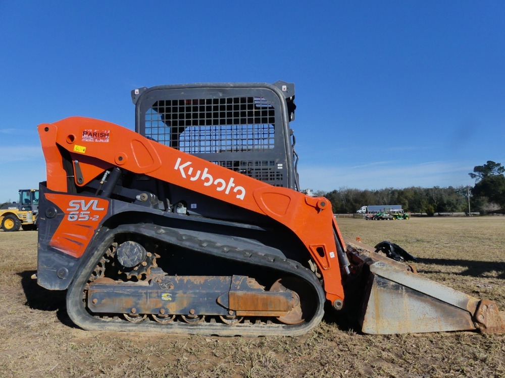#1075 - Kubota SVL 65-2 Track Loader | DeMott Auction