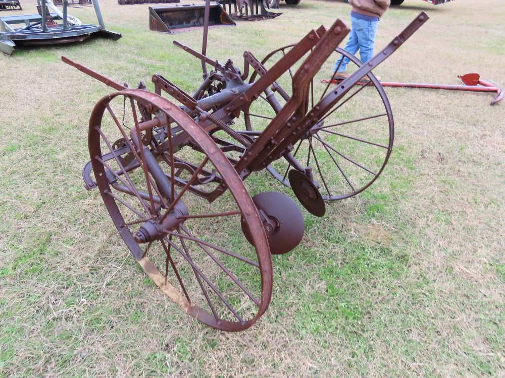 #167 - Antique Potato Bedder | DeMott Auction