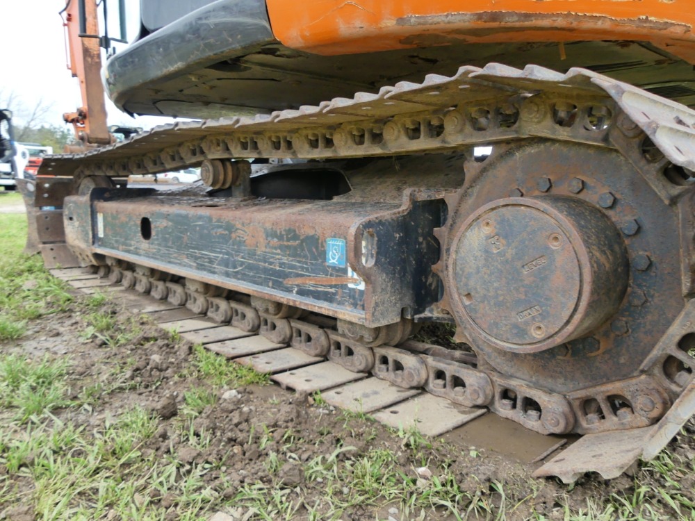 #1155 - 2017 Hitachi 85USB | DeMott Auction