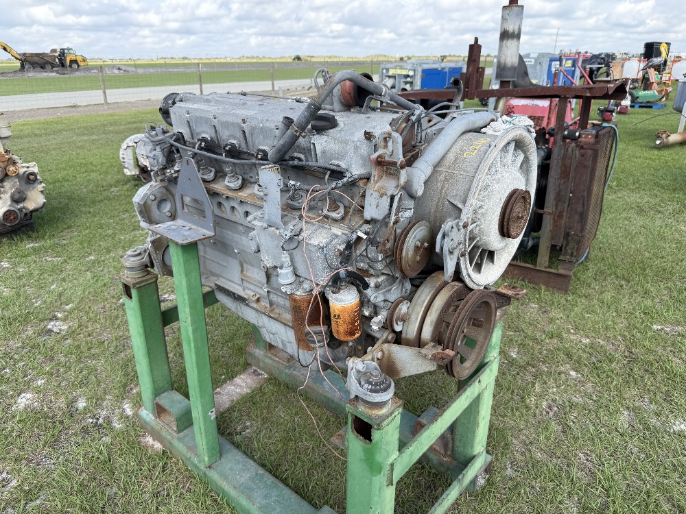 #2240 - Duetz 6 Cylinder Engine | DeMott Auction