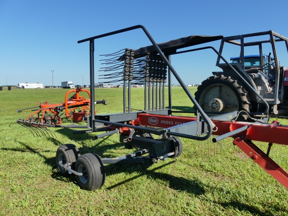 #1383 - 2012 Vicon Andex 423T | DeMott Auction