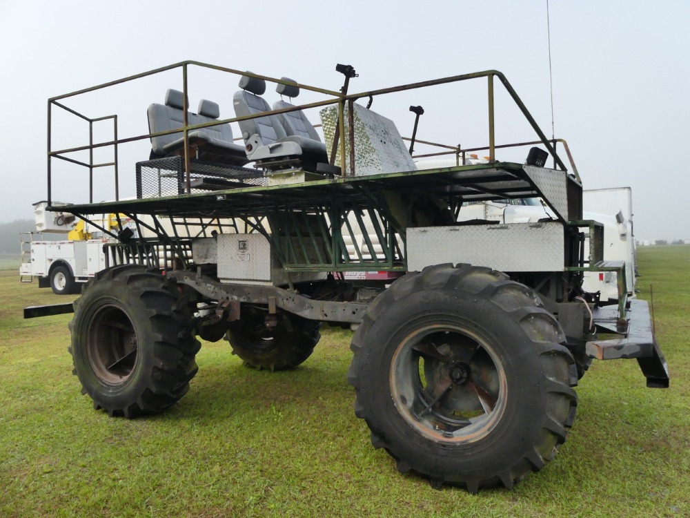 #1111 - Off-Road Hunting Buggy | DeMott Auction