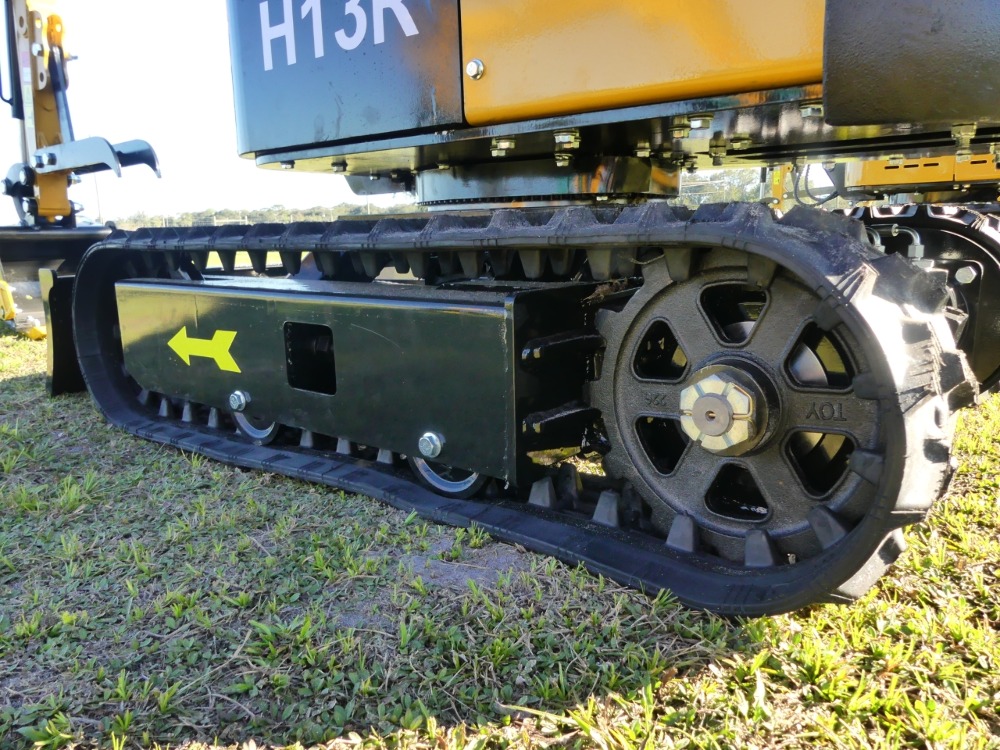 #1124 - AGT H13R Excavator | DeMott Auction