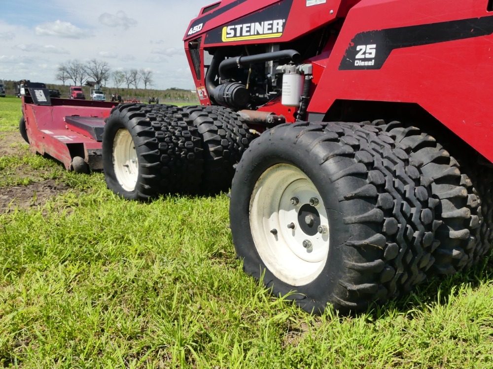 #1315 - Steiner 450 | DeMott Auction