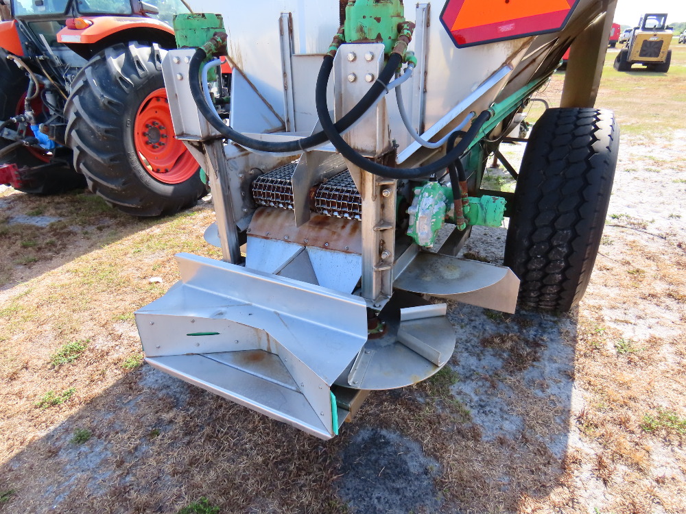 #1394 - Conibear PT Stainless Steel Spreader | DeMott Auction