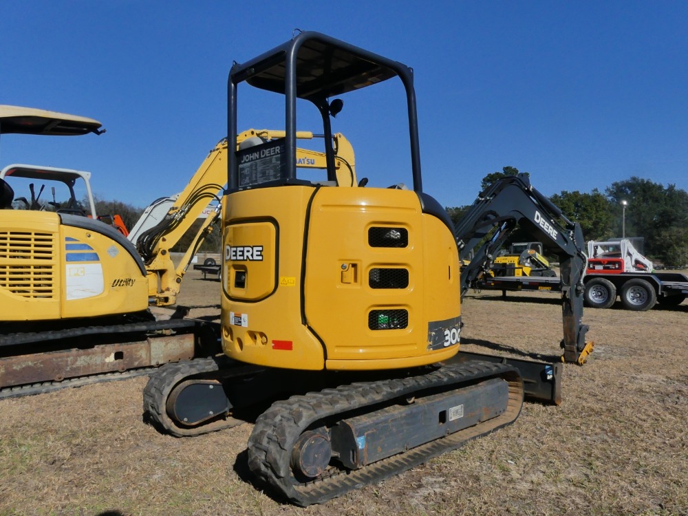 #1135 - 2019 John Deere 30G Mini Excavator | DeMott Auction