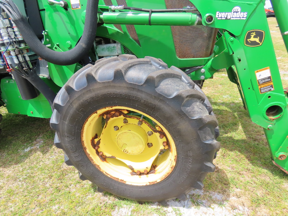 #1379 - 2019 John Deere 5090E | DeMott Auction