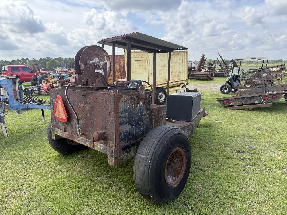 #2440 - P.T Service Wagon | DeMott Auction