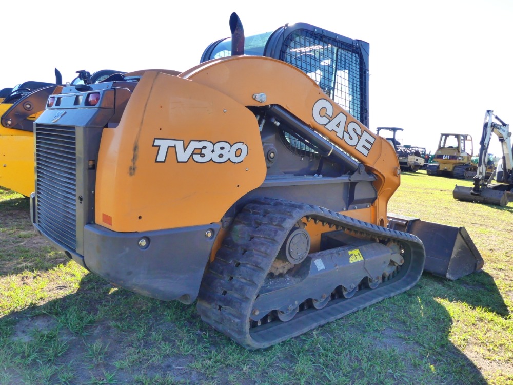 #1100 - Case TV380 | DeMott Auction