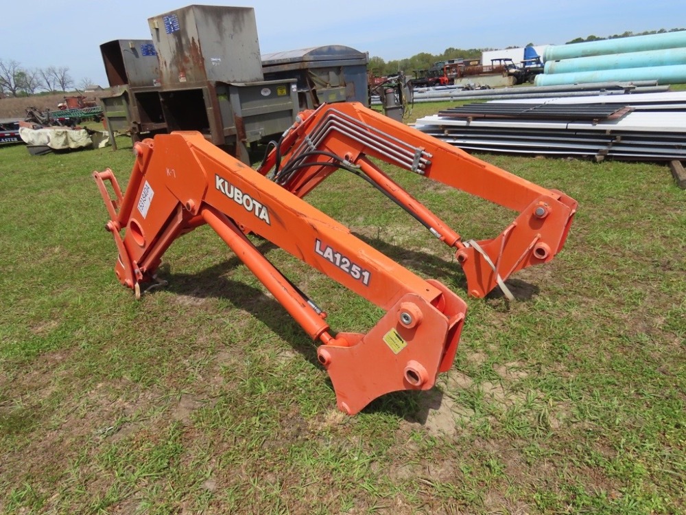 #2416 - 2012 Kubota LA1251 Loader w/Brackets | DeMott Auction
