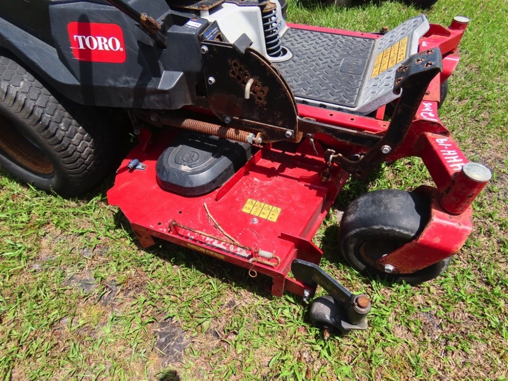 #1033 - Toro TimeCutter HD | DeMott Auction