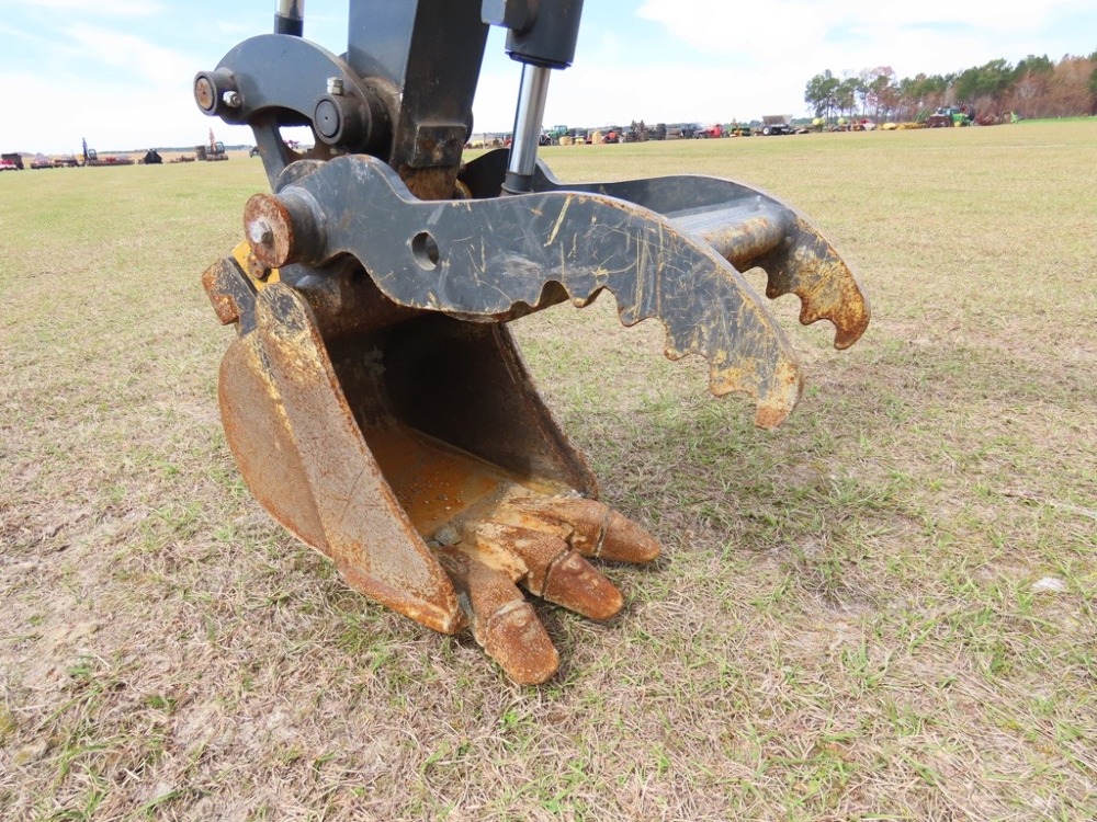 #432 - 2023 Deere 17G | DeMott Auction