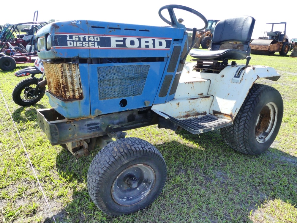 #1017 - Ford LGT14D Lawn Tractor | DeMott Auction