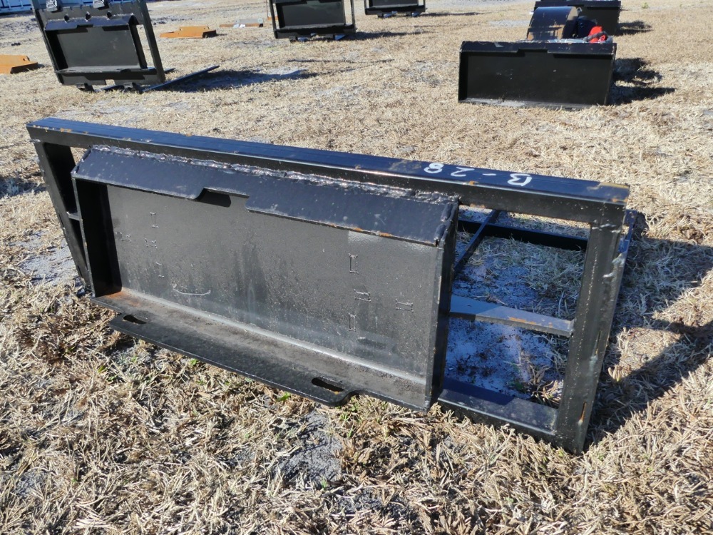 Giyi Mini Land Leveler | DeMott Auction