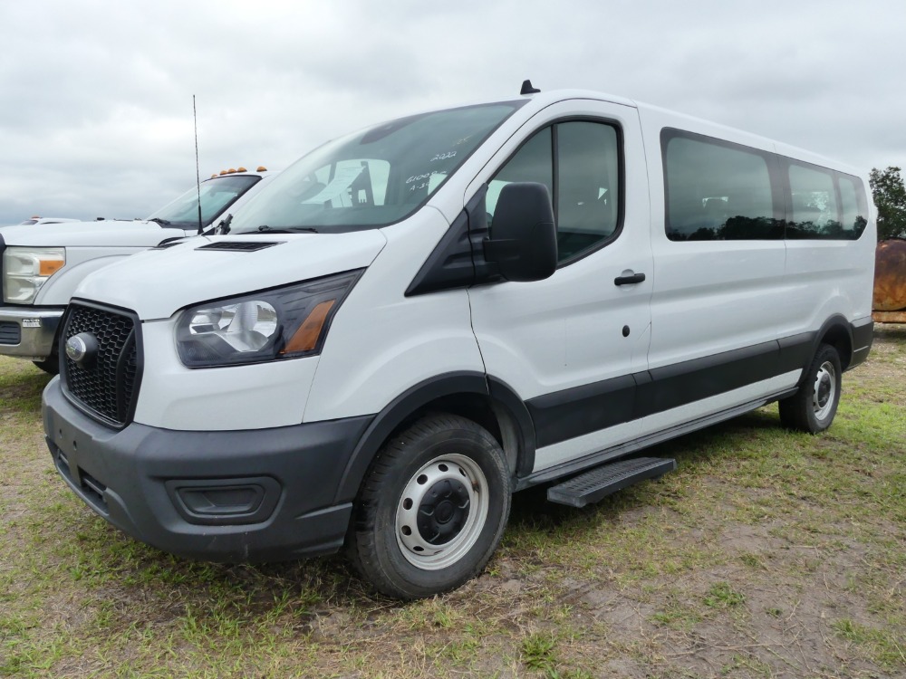 #225 - 2022 Ford Transit 350 | DeMott Auction