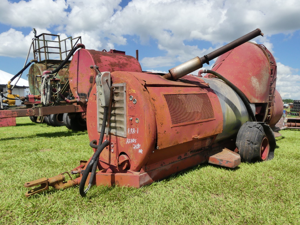 #2532 - FMC 757 Speed Sprayer | DeMott Auction