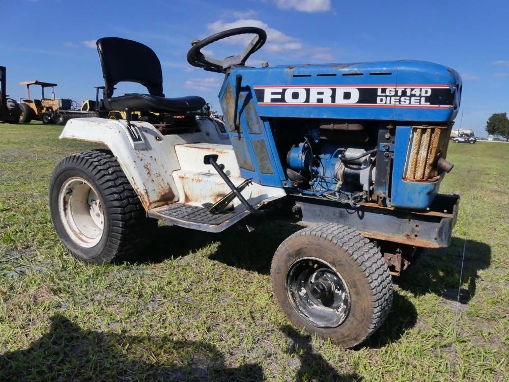 #1017 - Ford LGT14D Lawn Tractor | DeMott Auction