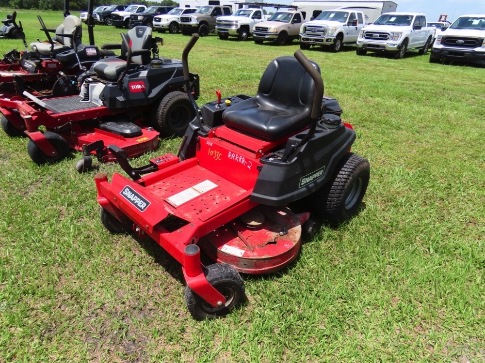 #1033C - Snapper 360Z | DeMott Auction