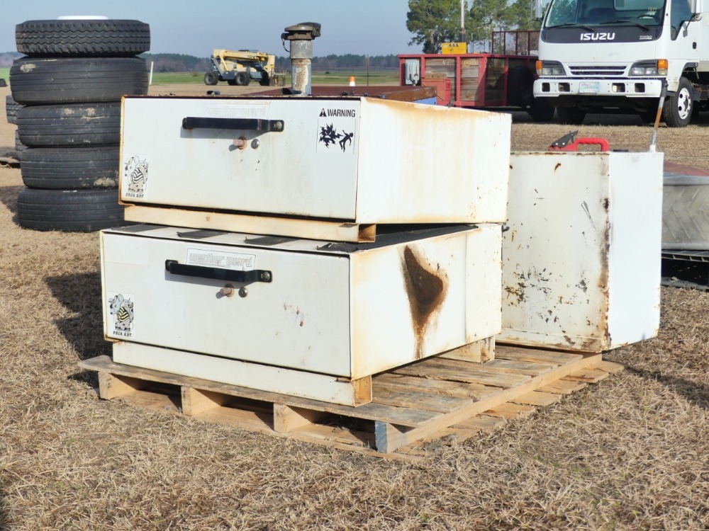 #1049 - (2) Rat Pack Tool Boxes and Fuel Tank | DeMott Auction