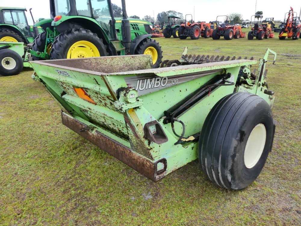 #1284 - Schulte Jumbo 320 Rock Picker | DeMott Auction