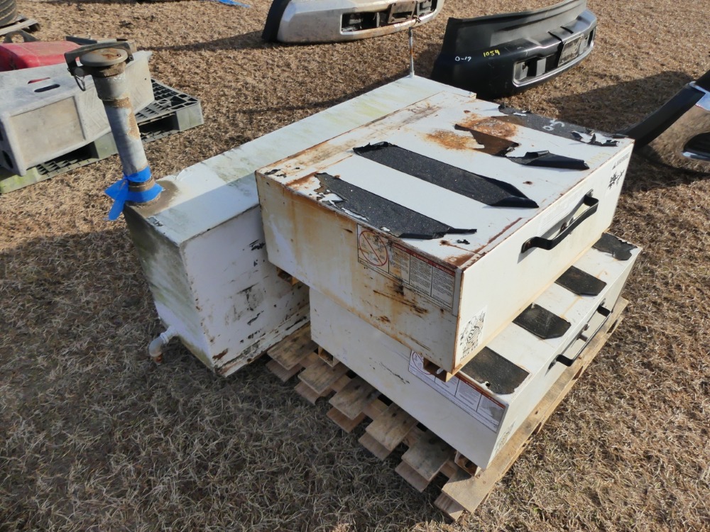 #1049 - (2) Rat Pack Tool Boxes and Fuel Tank | DeMott Auction