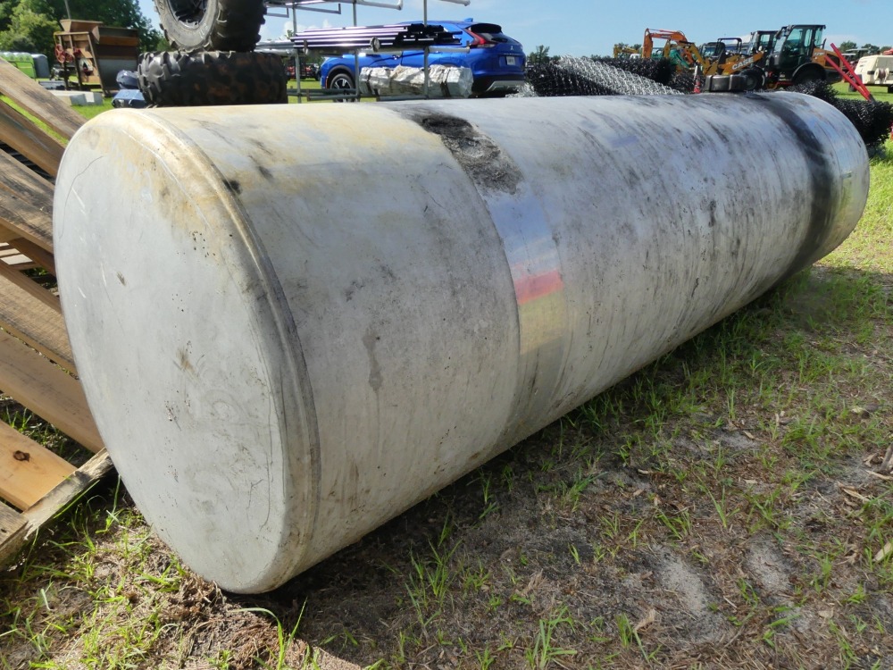 #594 - 120 Gallon Semi Fuel Tank | DeMott Auction